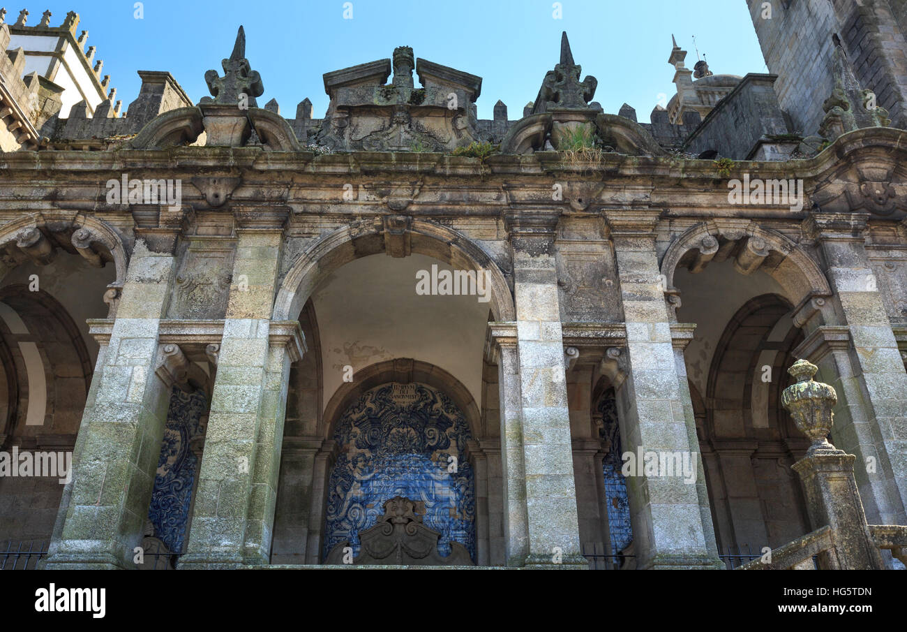Baroque loggia to lateral facade of Porto Cathedral, Portugal. Build ...