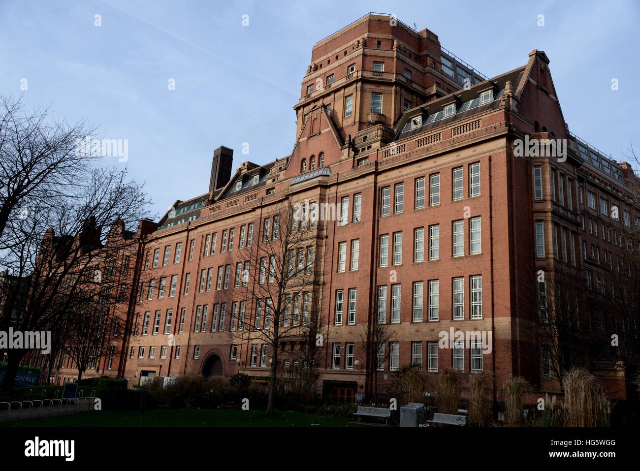 Red Brick Buildings Manchester High Resolution Stock Photography and ...
