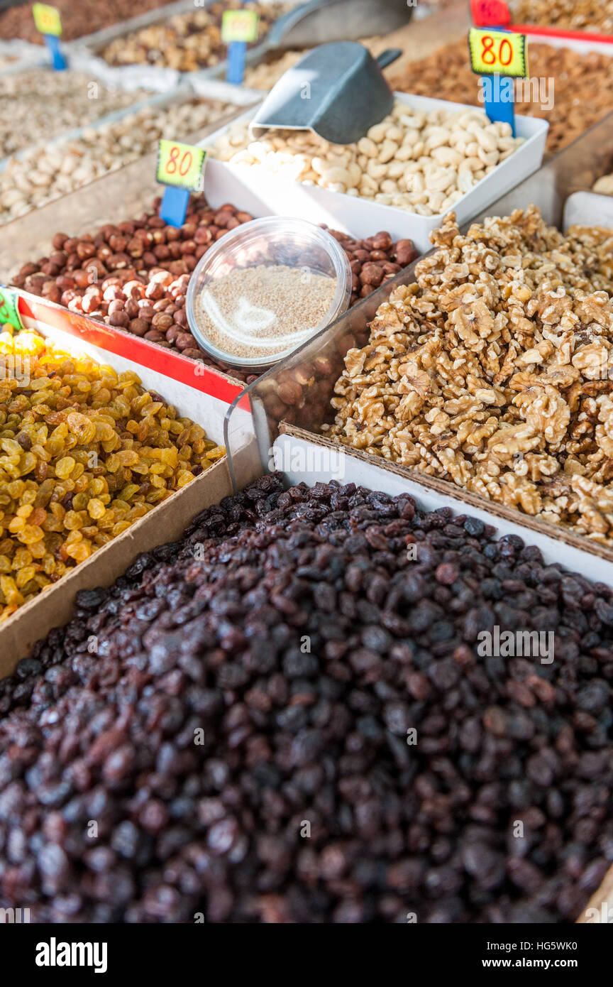 Israel, Tel Aviv-Yafo, shuk hacarmel market Stock Photo - Alamy