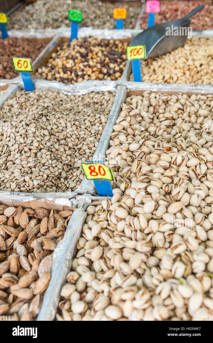 Israel tel aviv yafo nuts shuk hi-res stock photography and images - Alamy