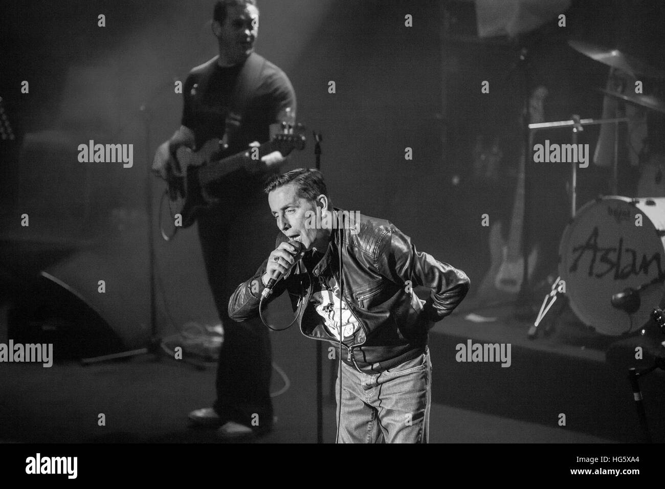 Irish rock band Aslan Celebrities perform live at Vicar Street on 27th ...