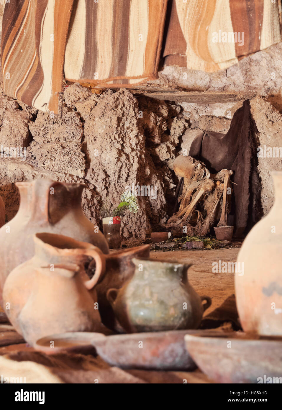 Pots South American High Resolution Stock Photography and Images - Alamy