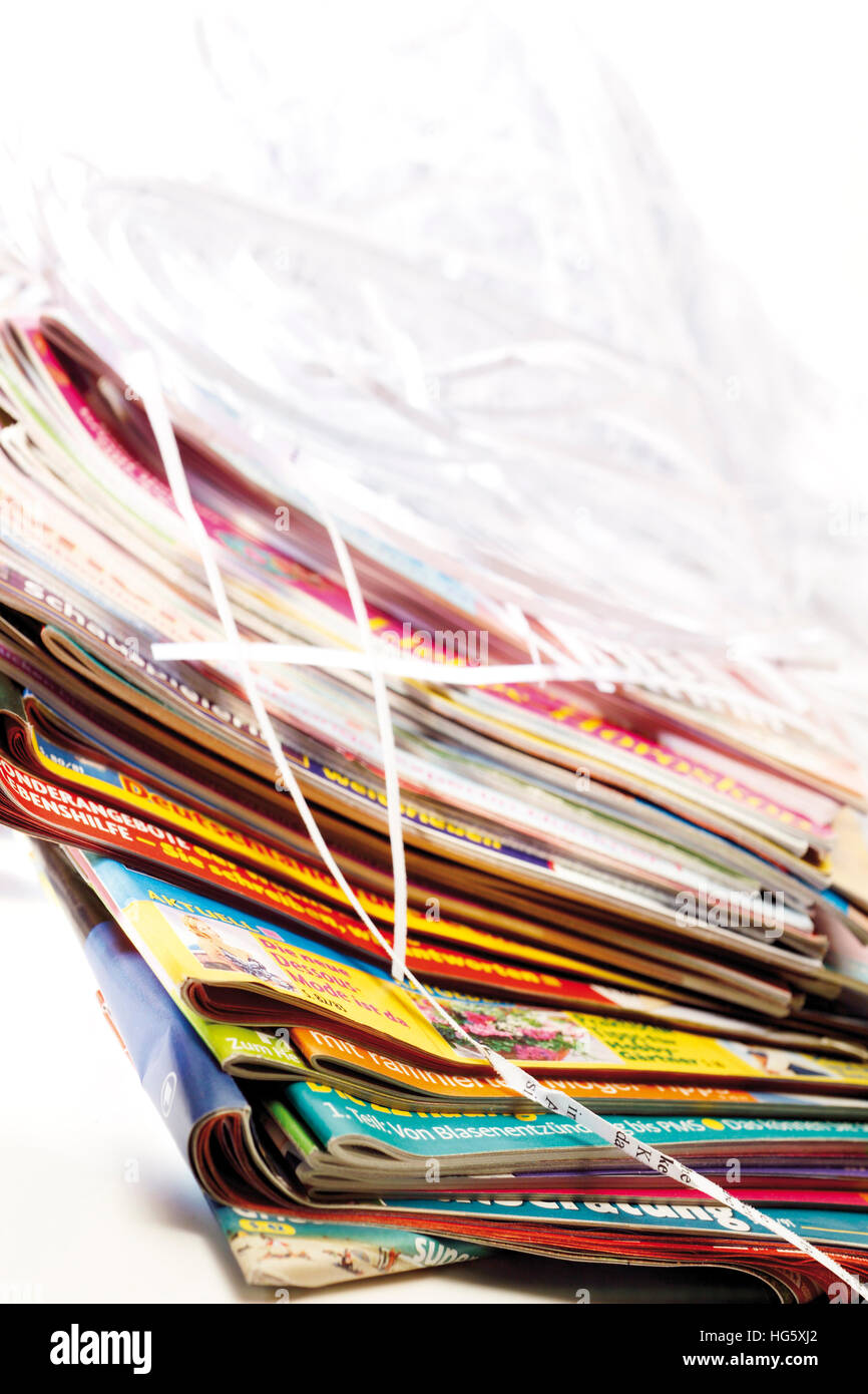 Shredded files hi-res stock photography and images - Alamy