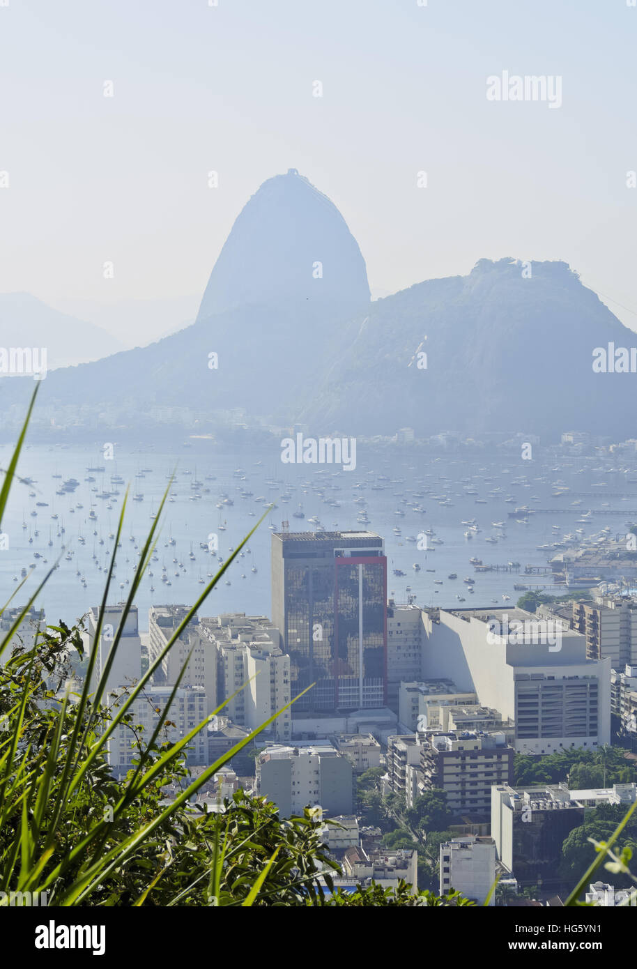 Rio neighbourhood hi-res stock photography and images - Alamy