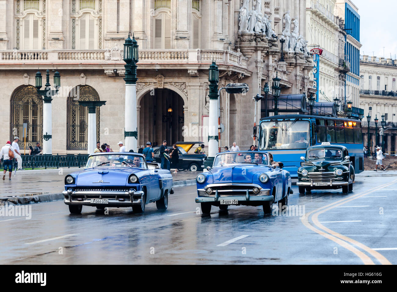 In the rain havana hi-res stock photography and images - Alamy