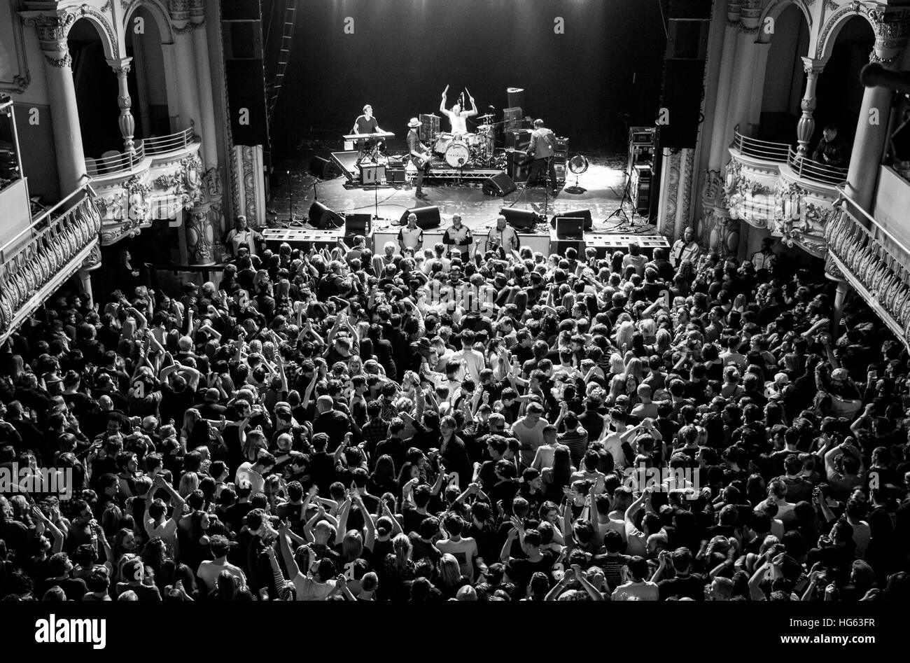 The Fratellis perform live at the O2 Academy Bournemouth Featuring ...