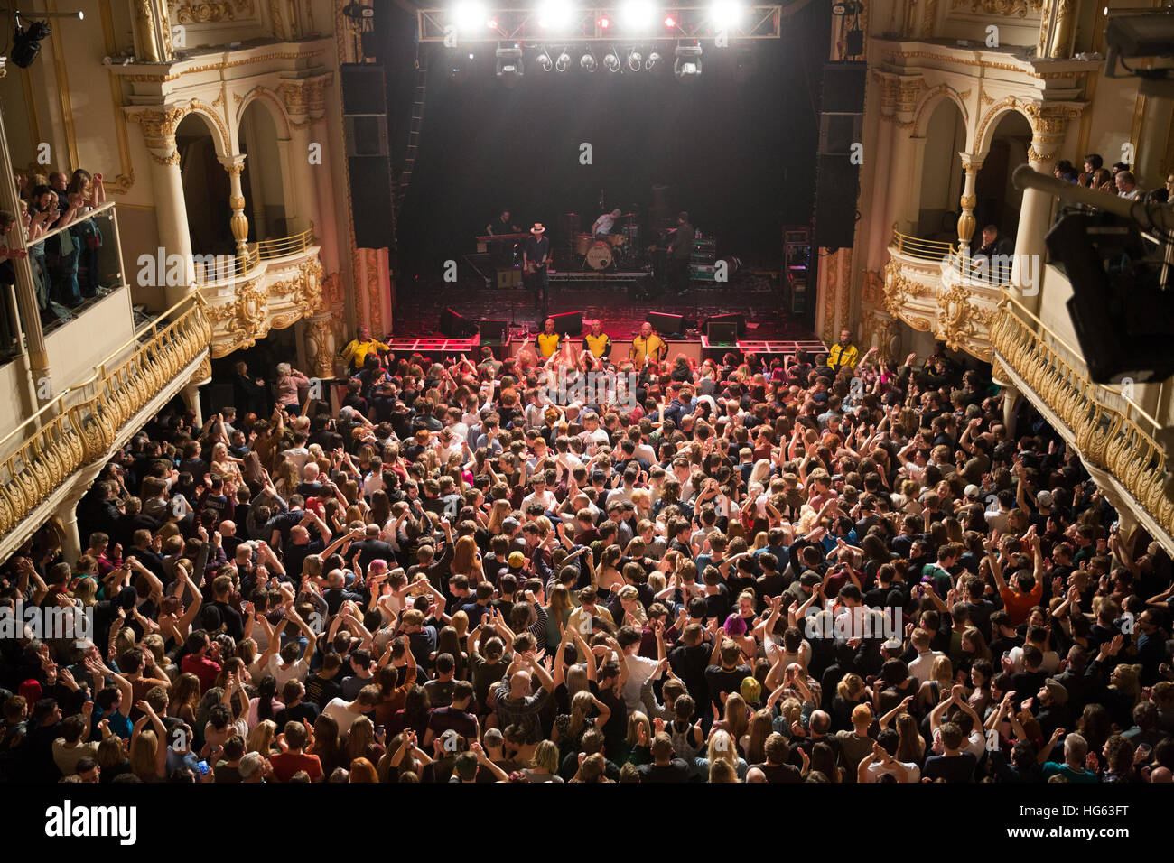 The Fratellis perform live at the O2 Academy Bournemouth Featuring ...
