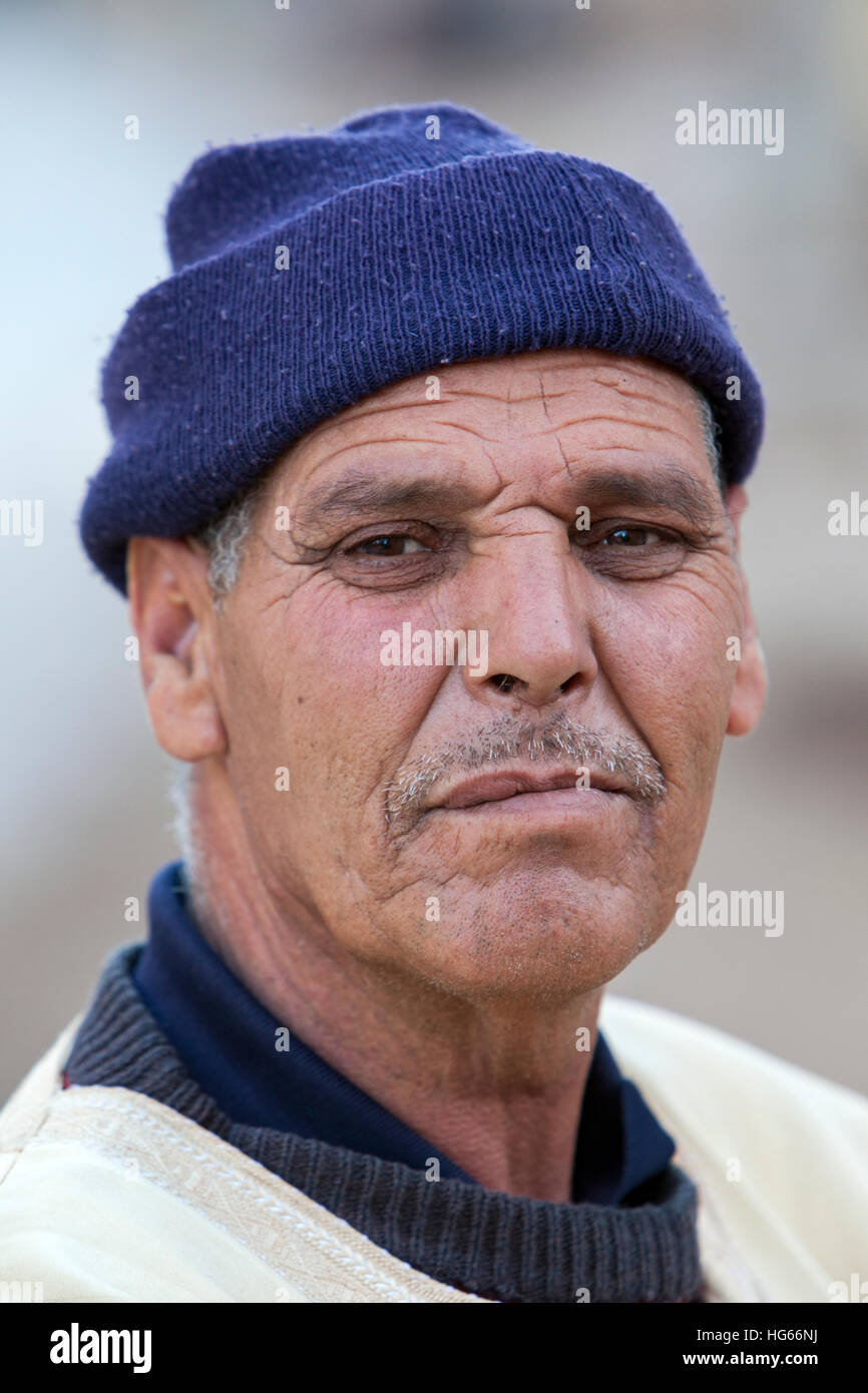 Berber man hi-res stock photography and images - Alamy