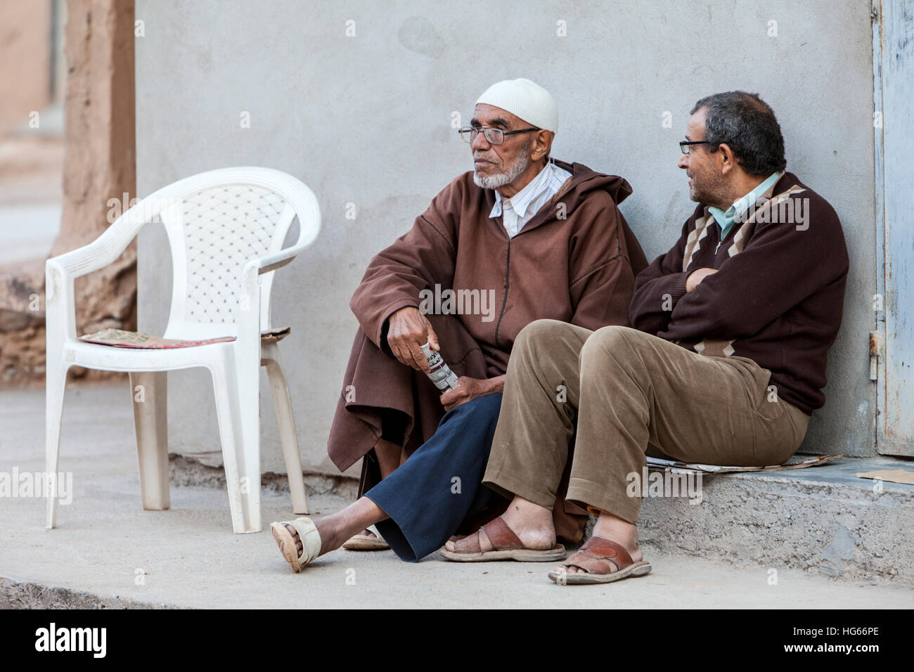 Djellaba berber hi-res stock photography and images - Alamy