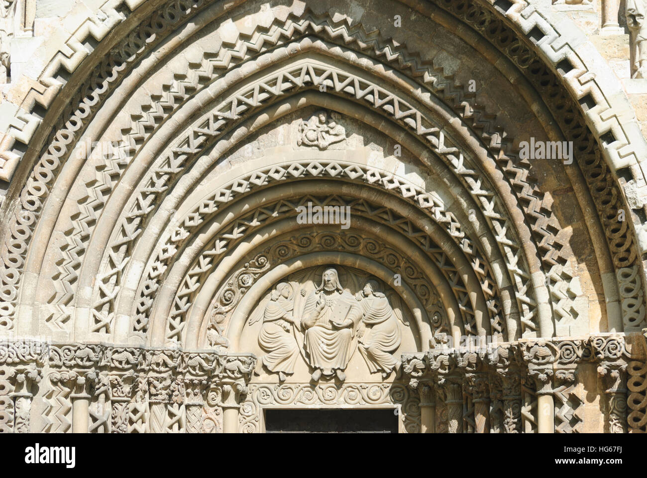 Romanesque church portal hi-res stock photography and images - Alamy