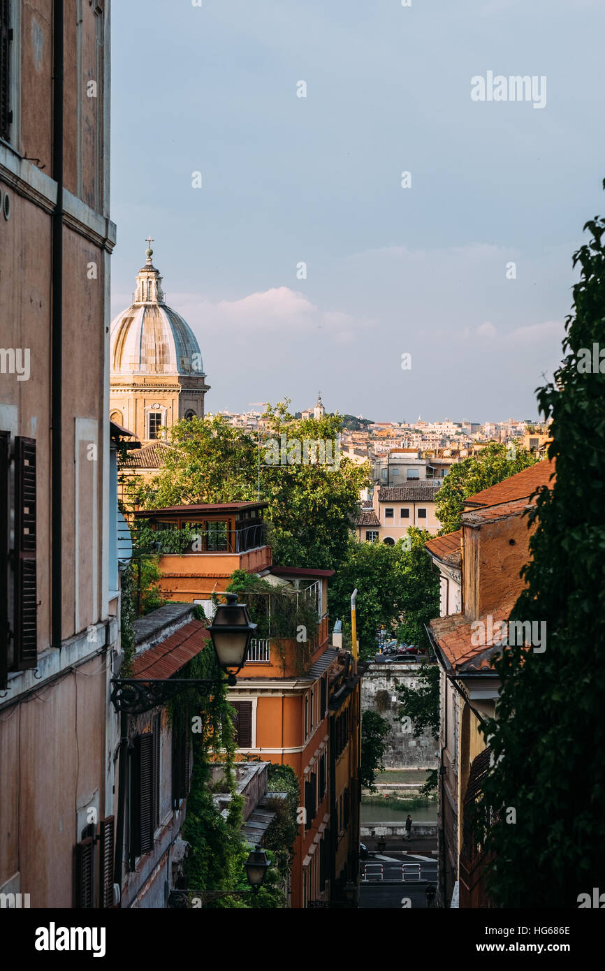 Rome street view hi-res stock photography and images - Alamy