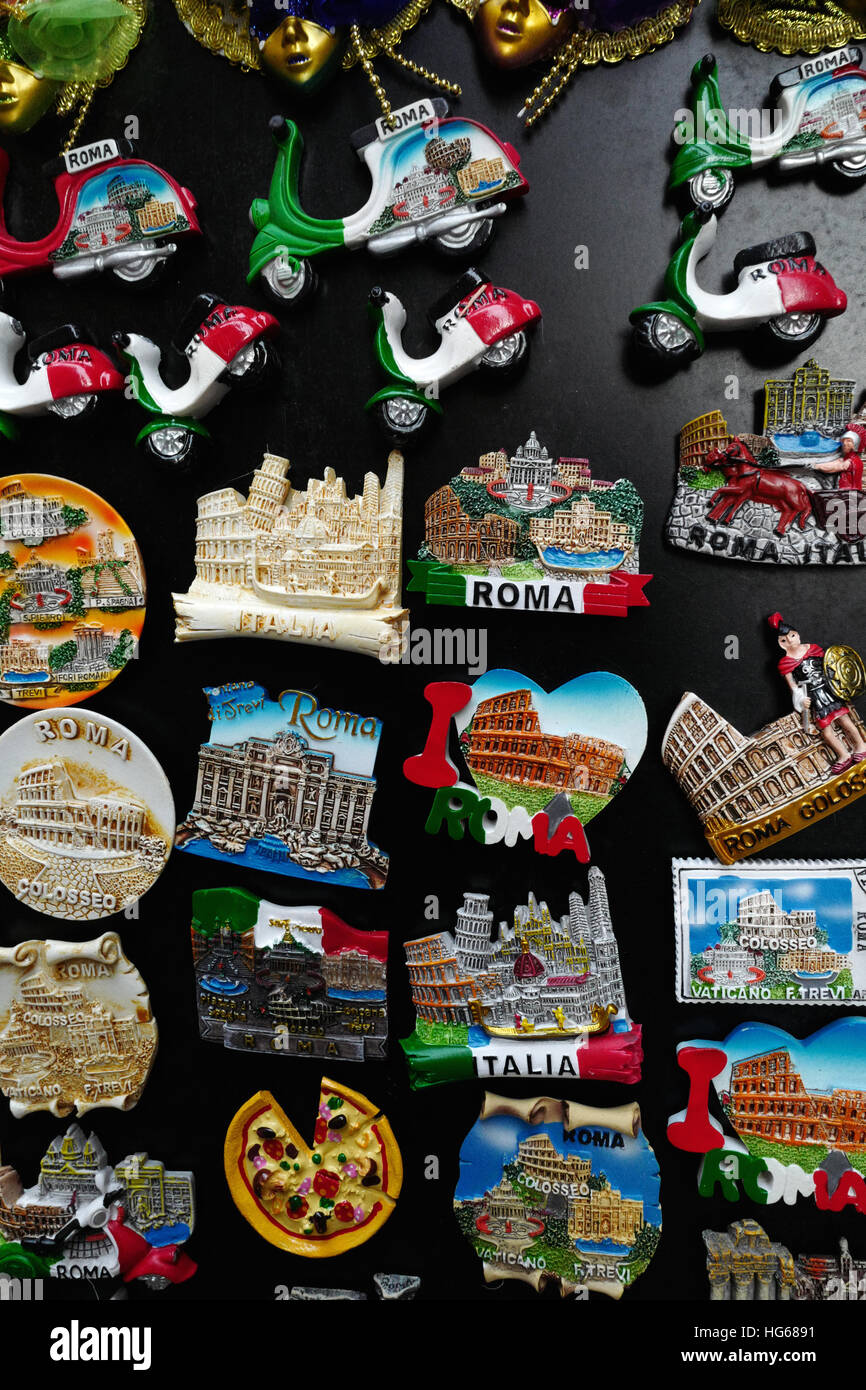 Souvenirs kiosk rome hi-res stock photography and images - Alamy