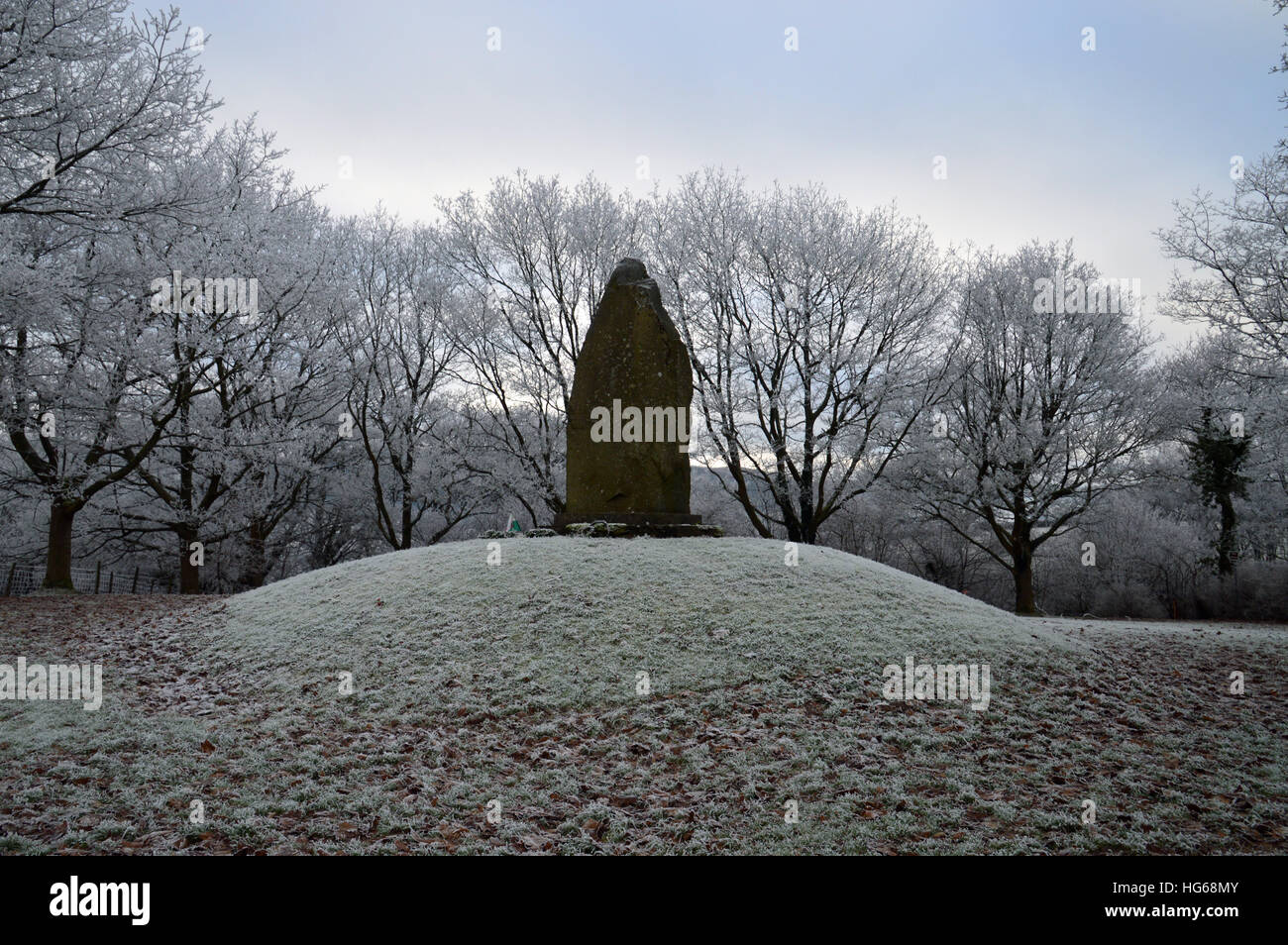 Prince Llewelyn memorial obelisk in frosty conditions, Cilmery, Powys ...