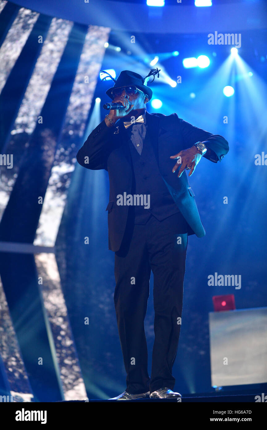 Coolio rapper hi-res stock photography and images - Alamy