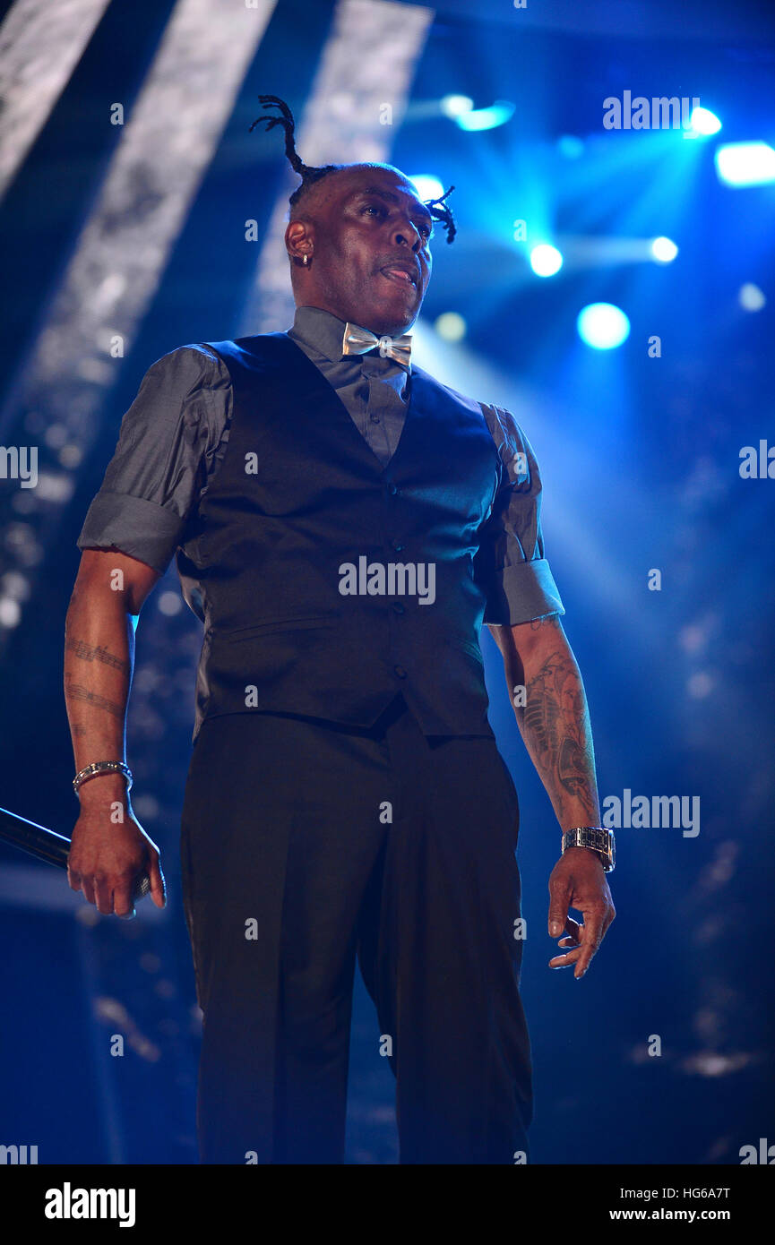 Hg6a7t hi-res stock photography and images - Alamy