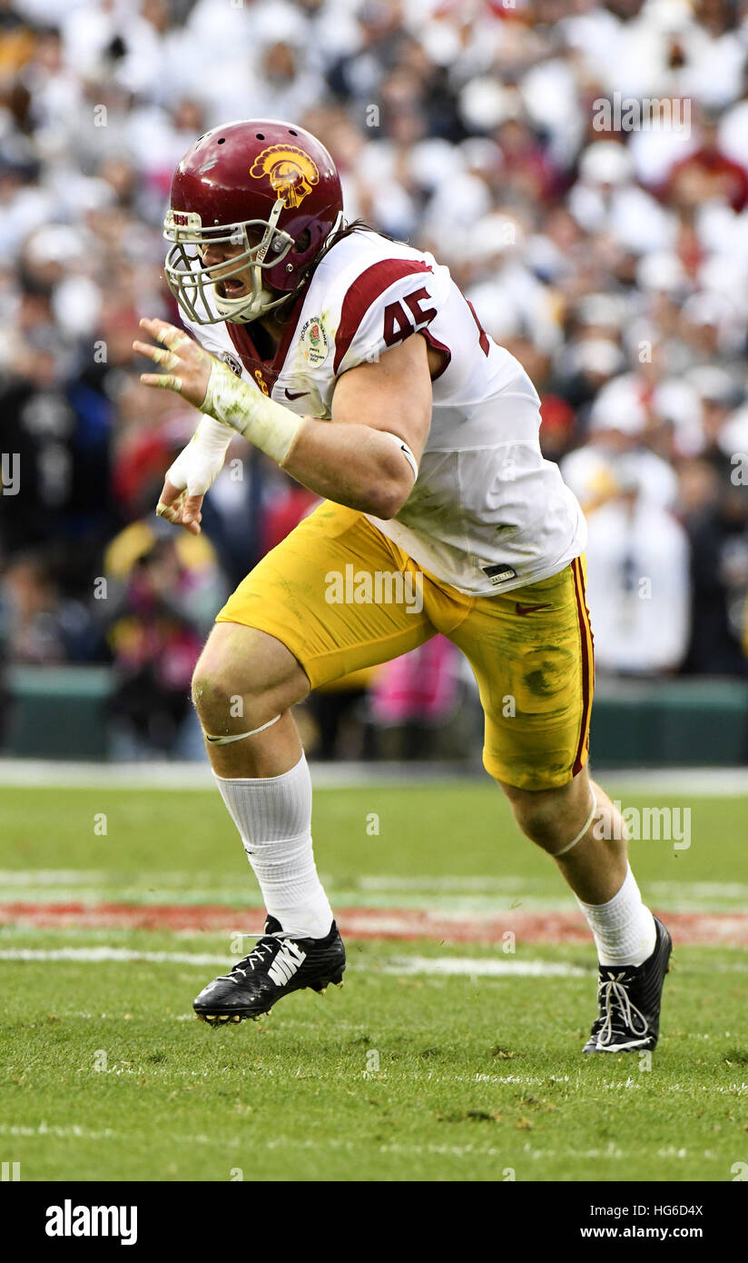 Pasadena, California, USA. 2nd Jan, 2017. Porter Gustin of the USC ...