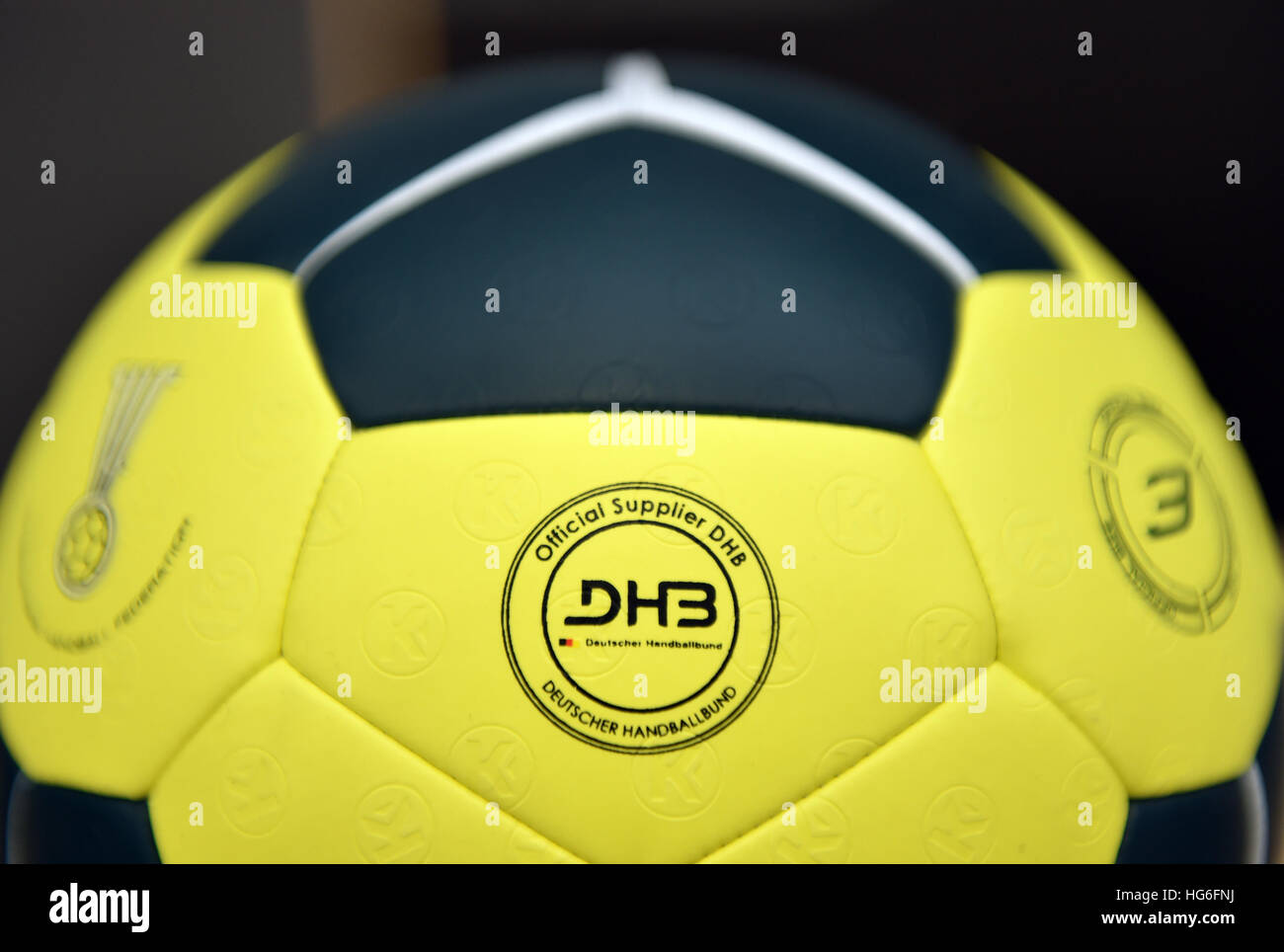 Kamen, Germany. 06th Jan, 2017. A handball with the logo of the German ...