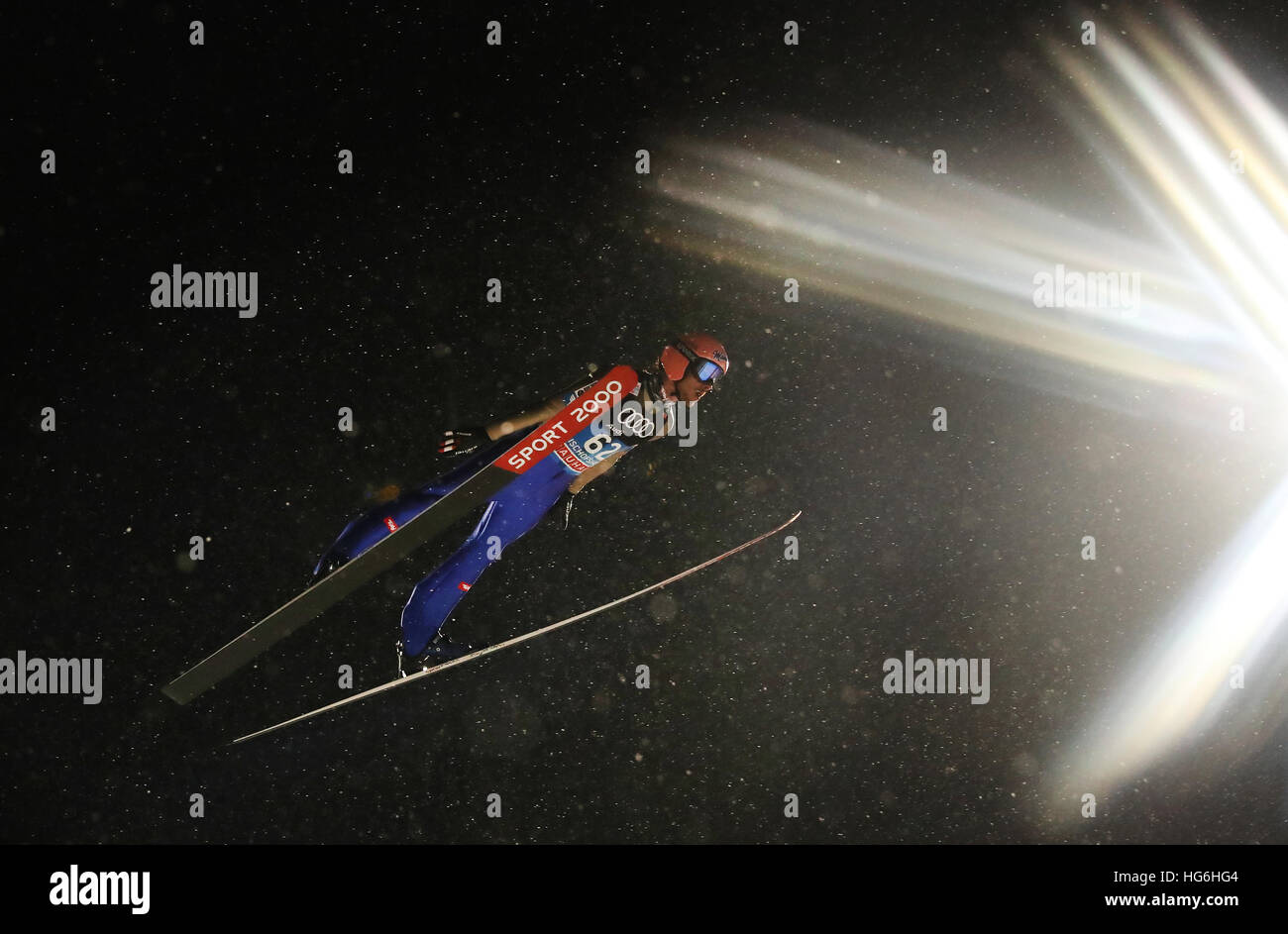 Bischofshofen, Austria. 05th Jan, 2017. Austrian ski jumper Manuel ...