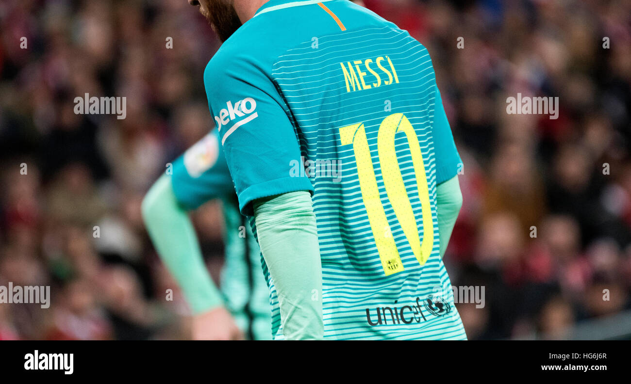 Lionel messi barcelona 2017 hi-res stock photography and images - Alamy
