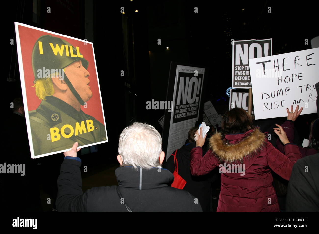 Dump Trump Crawl Protest, New York USA Stock Photo - Alamy