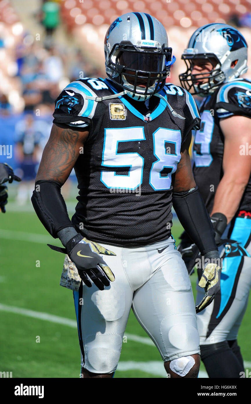 Los Angeles, California, USA. 6th Nov, 2016. Thomas Davis of the ...