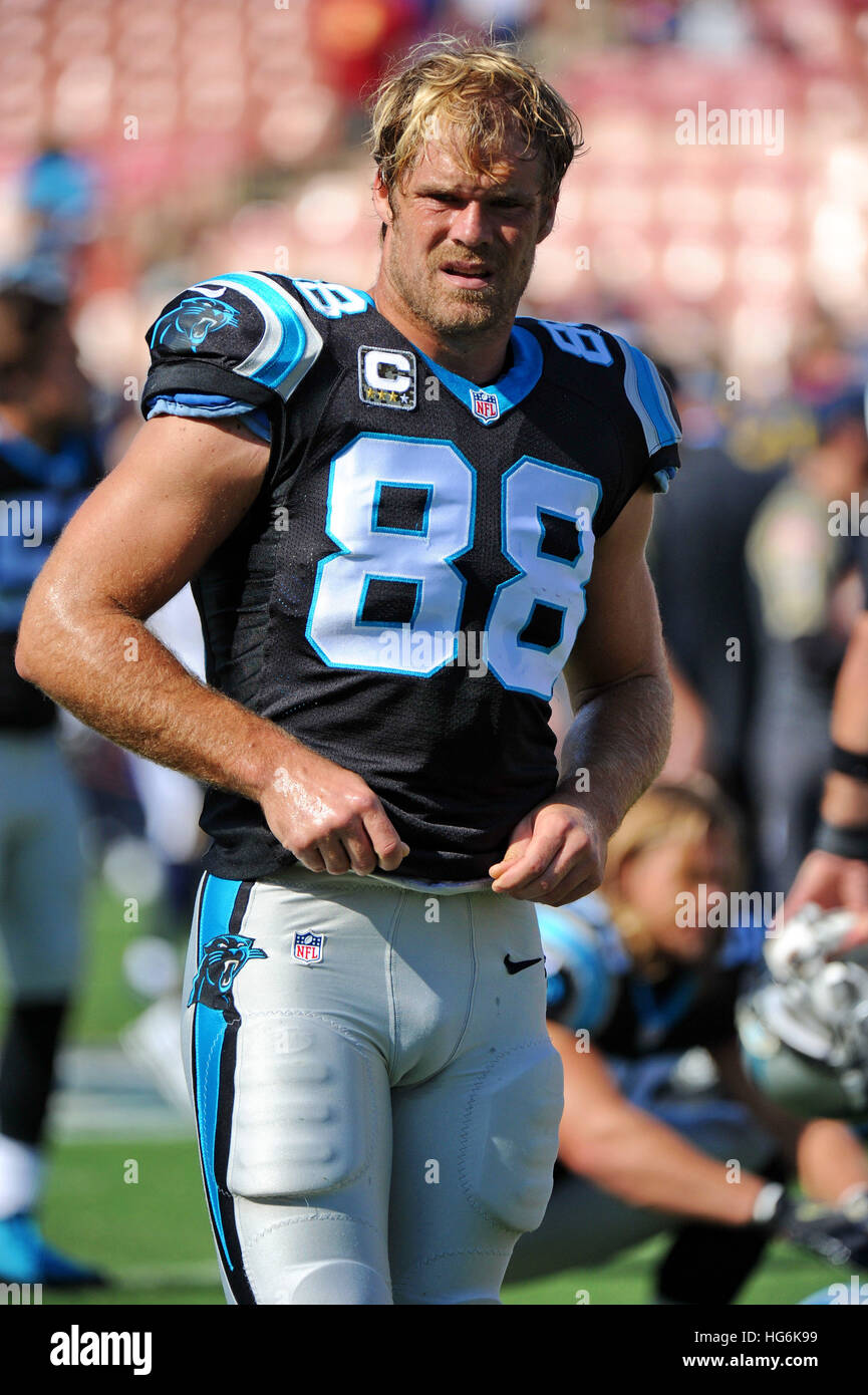Los Angeles, California, USA. 6th Nov, 2016. Greg Olsen of the Carolina ...