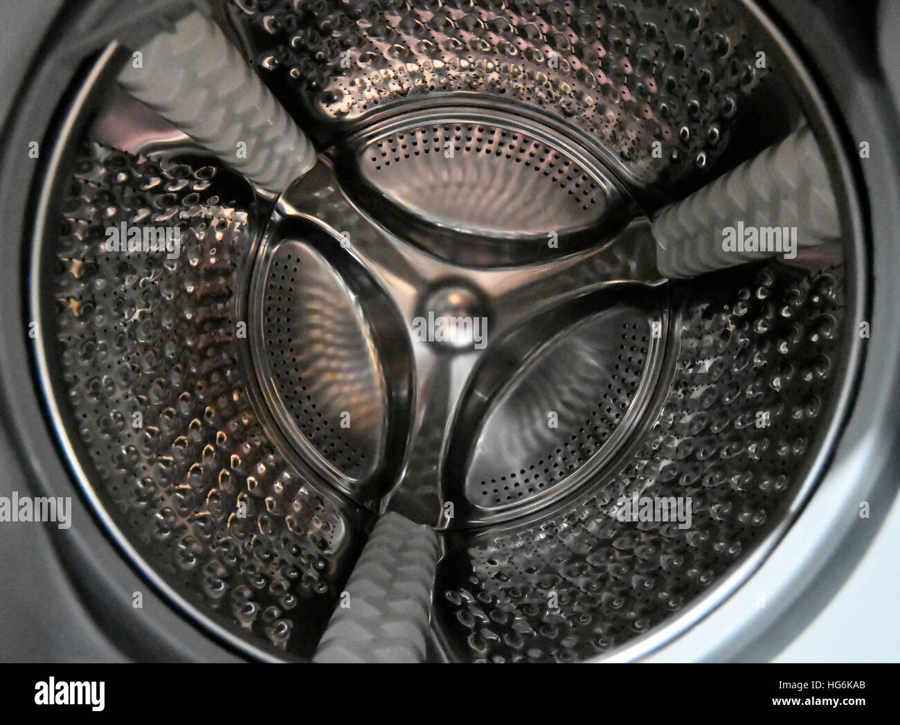 Washing machine dryer combo hi-res stock photography and images - Alamy