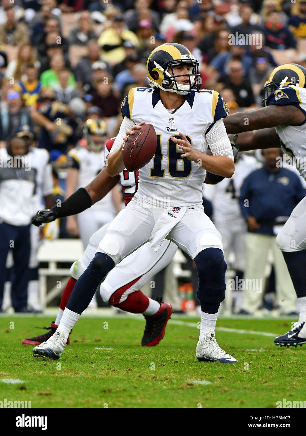 Jared goff 2016 hi-res stock photography and images - Alamy