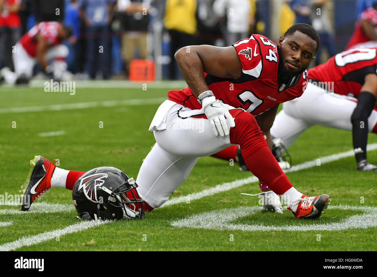 Los Angeles, California, USA. 11th Dec, 2016. Brian Poole of the ...