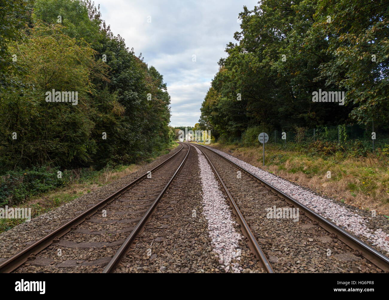 Double track railway crossing hi-res stock photography and images - Alamy