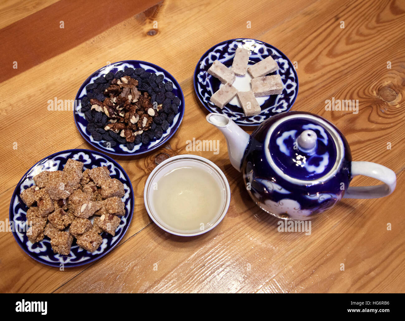 Traditional uzbek tea table hi-res stock photography and images - Alamy