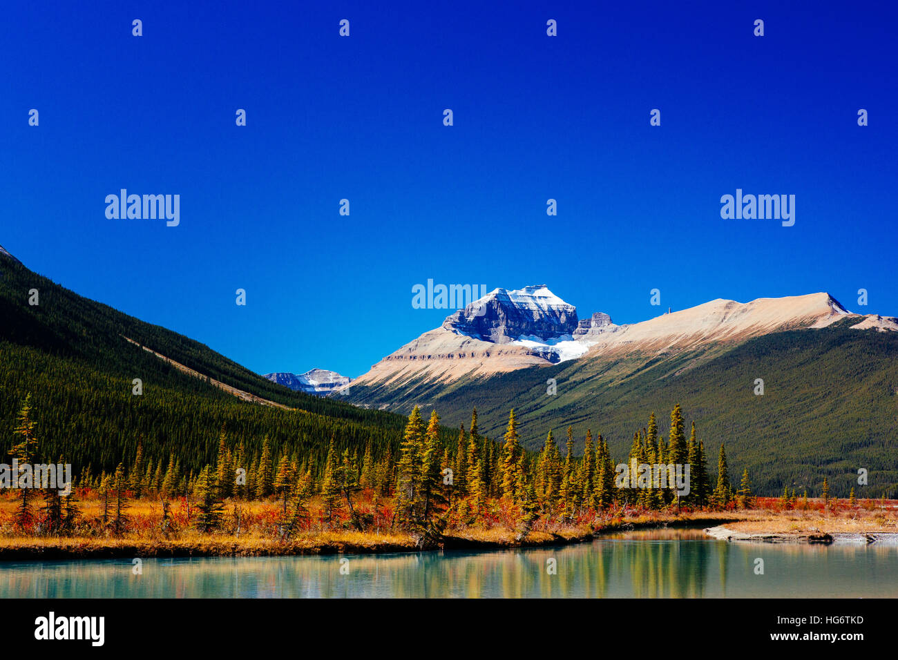 Sunwapta river jasper national park hi-res stock photography and images ...
