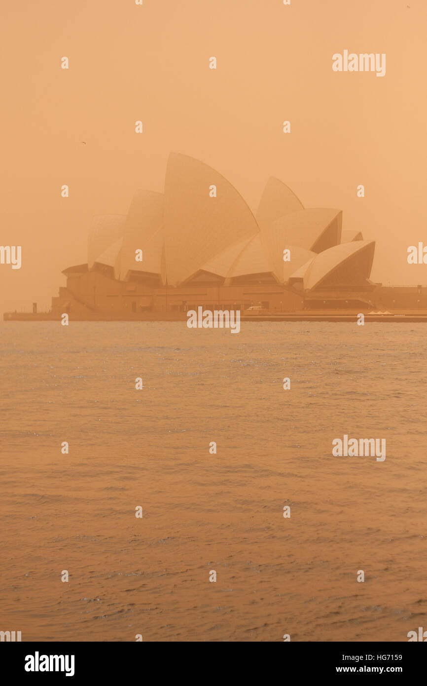 Sandstorm cover Sydney Australia Stock Photo - Alamy