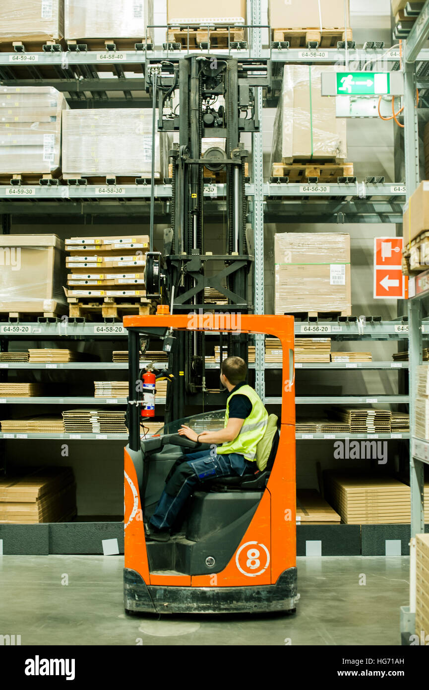 Forklift reachtruck hi-res stock photography and images - Alamy