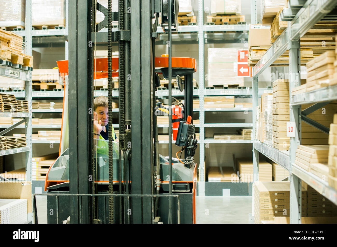 Forklift reachtruck hi-res stock photography and images - Alamy
