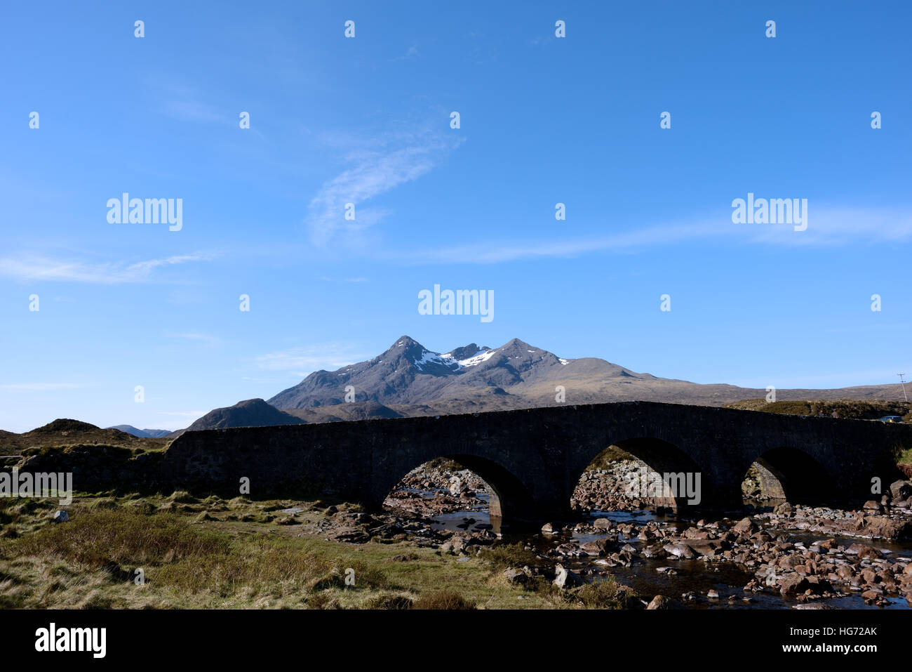 Small stone bridge hi-res stock photography and images - Alamy