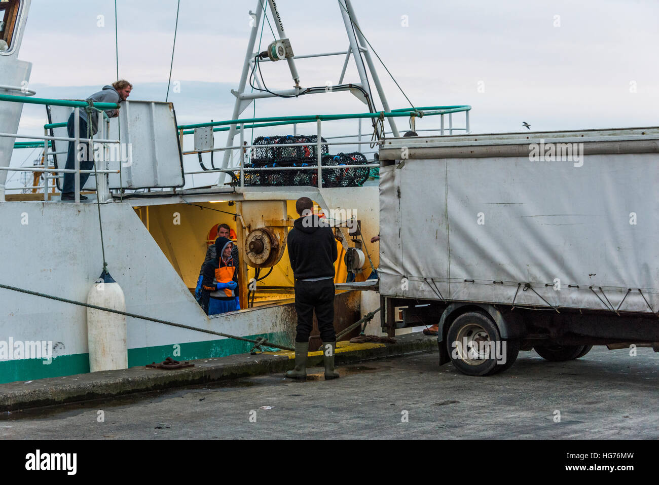 Truck loading fish hi-res stock photography and images - Alamy