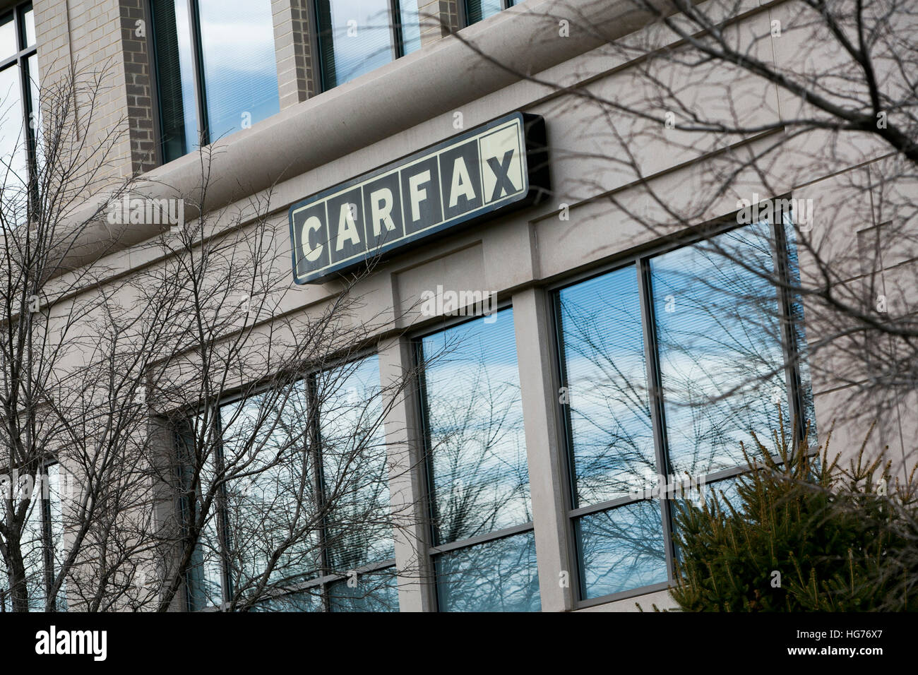 Carfax logo hi-res stock photography and images - Alamy