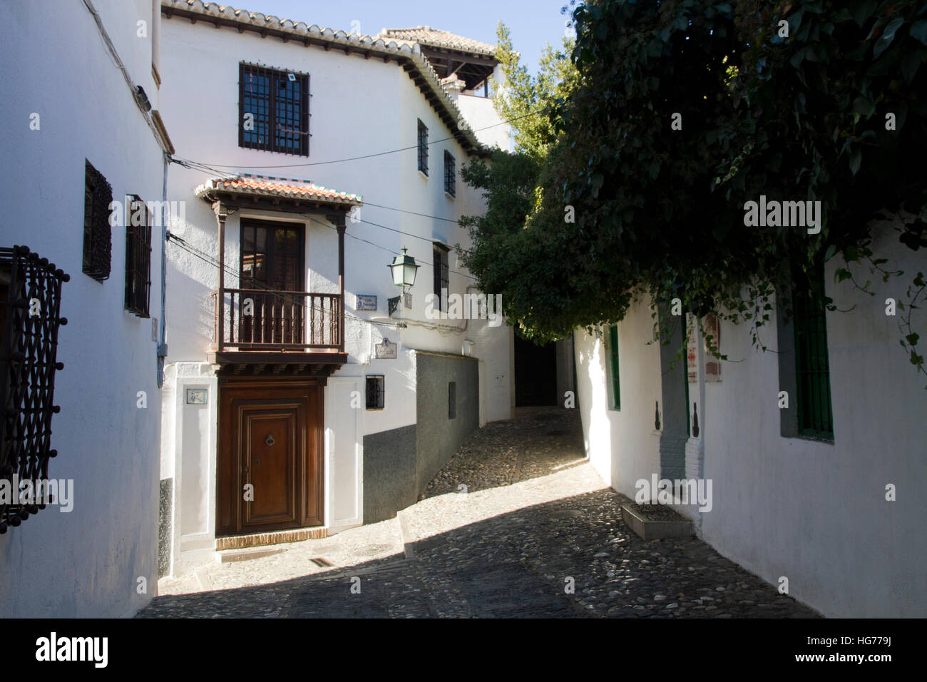 Albaizin, Granada Spain , alley and houses moorish district Stock Photo ...
