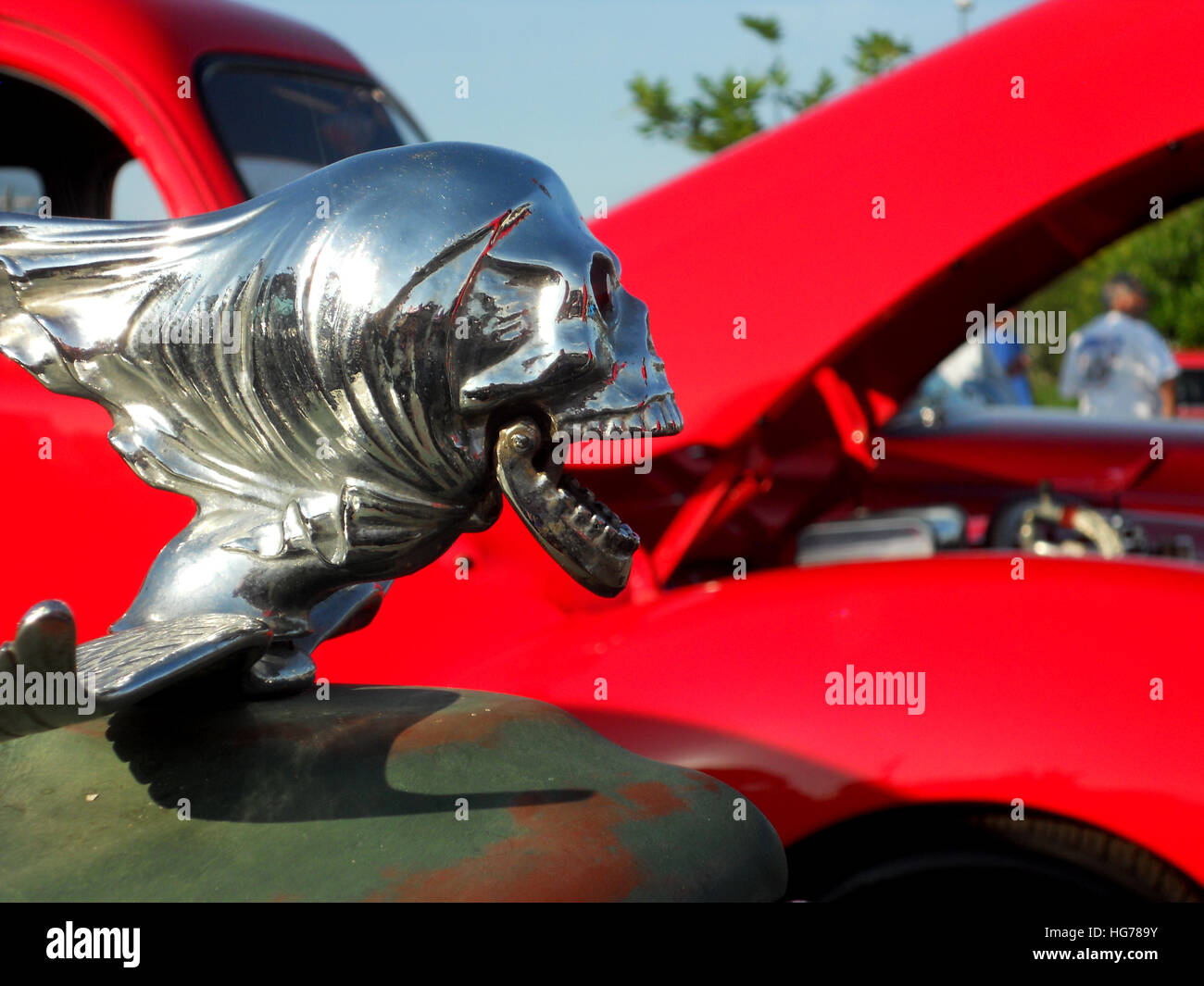 Chrome skull hi-res stock photography and images - Alamy