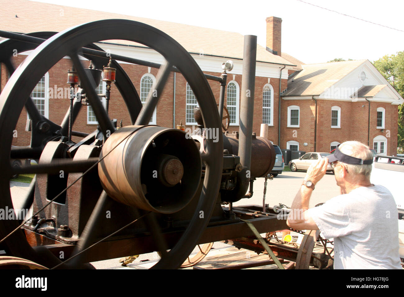 Electric vehicle conversion hi-res stock photography and images - Alamy