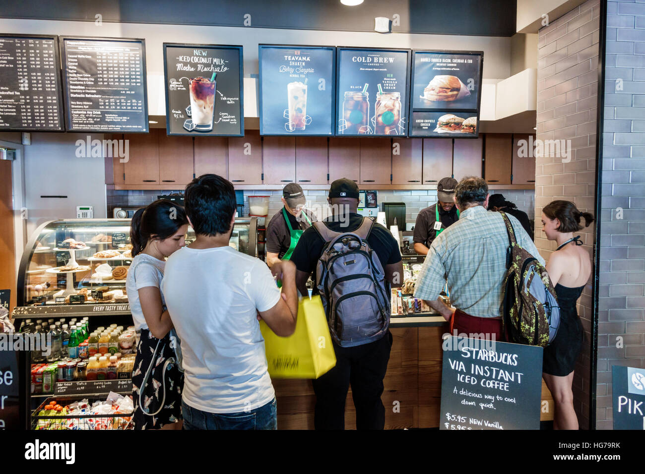 Queue Line People Starbucks Cafe High Resolution Stock Photography and ...