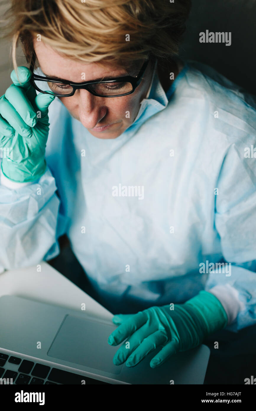 Scientist laboratory computer keyboard hi-res stock photography and ...