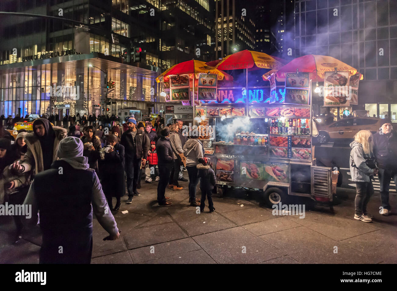 Food bank for new york city hi-res stock photography and images - Alamy