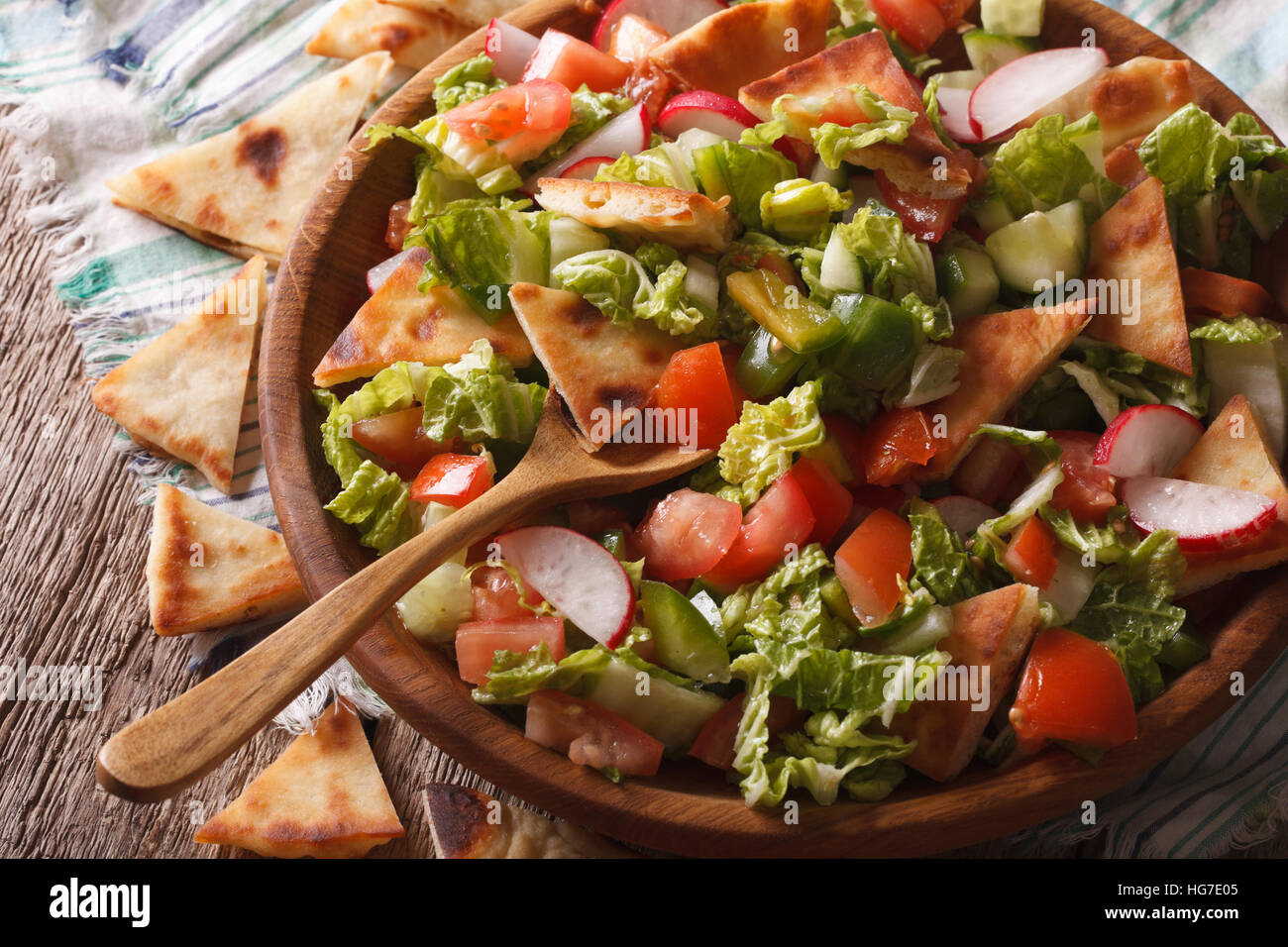 Fattoush salad pita hi-res stock photography and images - Alamy
