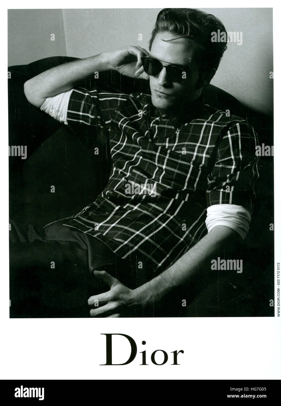 2010s uk christian dior magazine hi-res stock photography and images ...