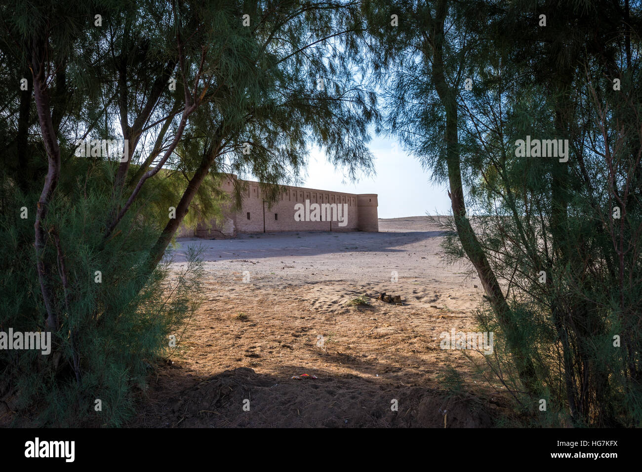 Historical caravansarai on Maranjab Desert in Iran Stock Photo - Alamy