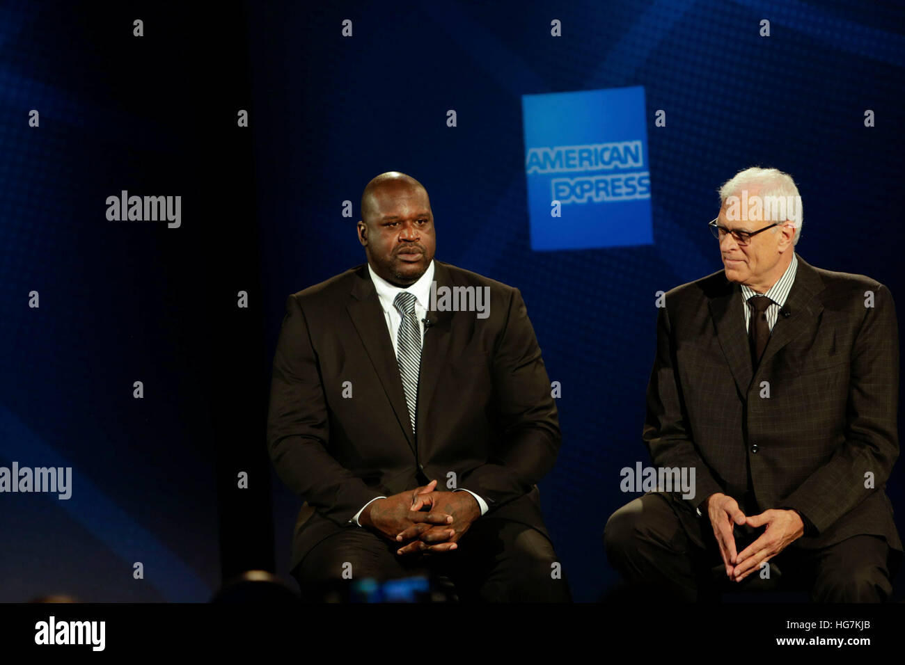 Shaquille O'Neal and Phil Jackson sit down with Hannah Storm and ...