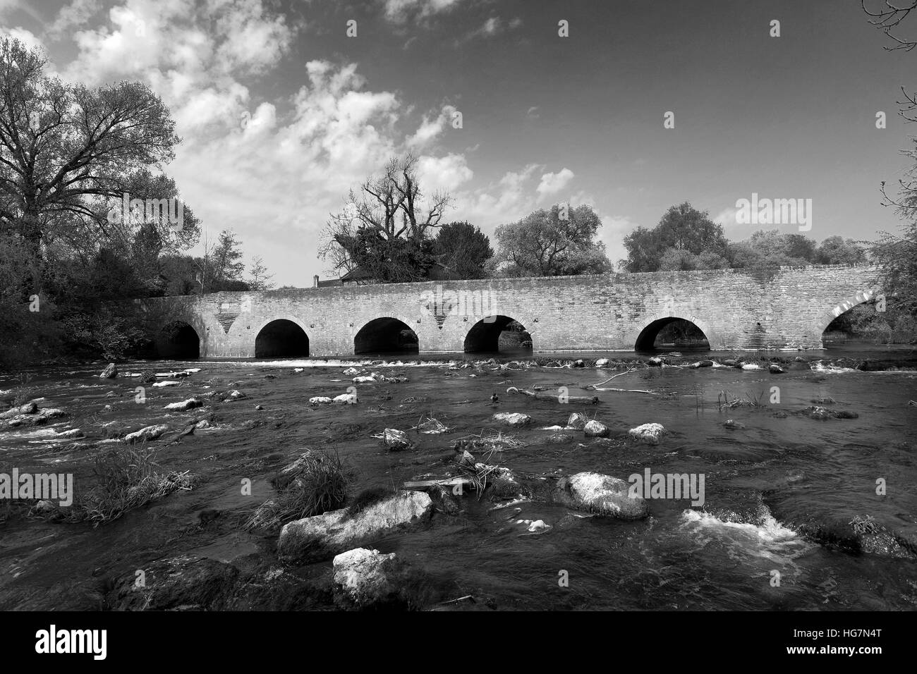 Bromham hi-res stock photography and images - Alamy