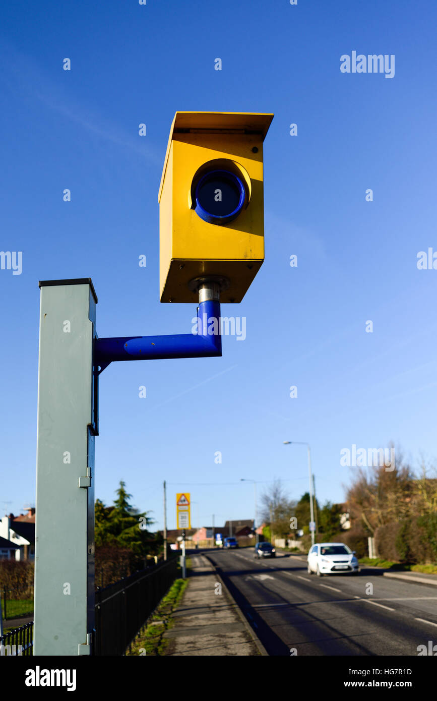 Uk speed camera hi-res stock photography and images - Alamy